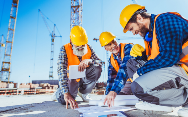 Life insurance for construction workers - Money To The Masses